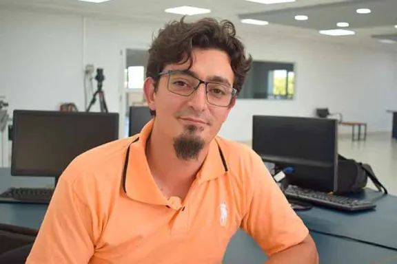 El candidato a intendente de Ruiz de Montoya, Ariel Germán Andrés ...