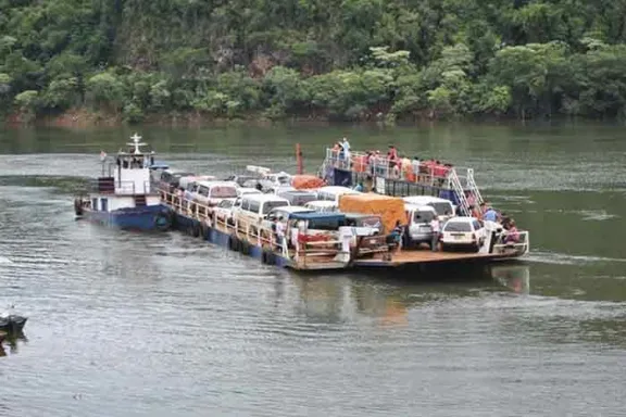 Nuevos valores para el cruce en el servicio de balsa de puerto Paso de ...