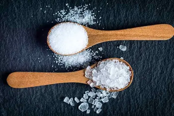 No son lo mismo: la diferencia entre la sal y el sodio | Diario ...