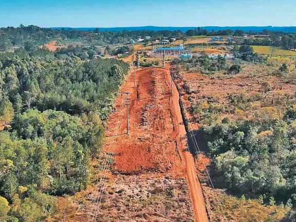 Energía de Misiones trabaja en el despeje de más de 160 kilómetros de ...